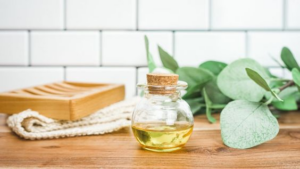 What is Lip Gloss Made of?(Lip Gloss Ingredients)) - Siloran