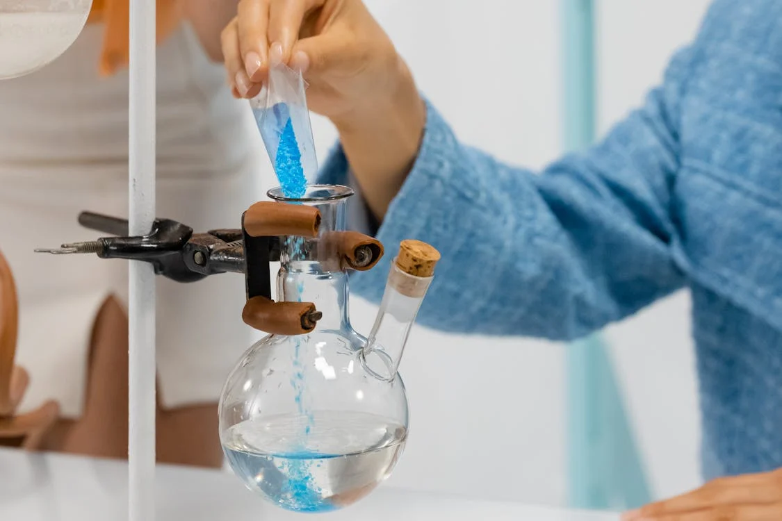 How Is Makeup Manufactured: Cost & Process Guide | Siloran